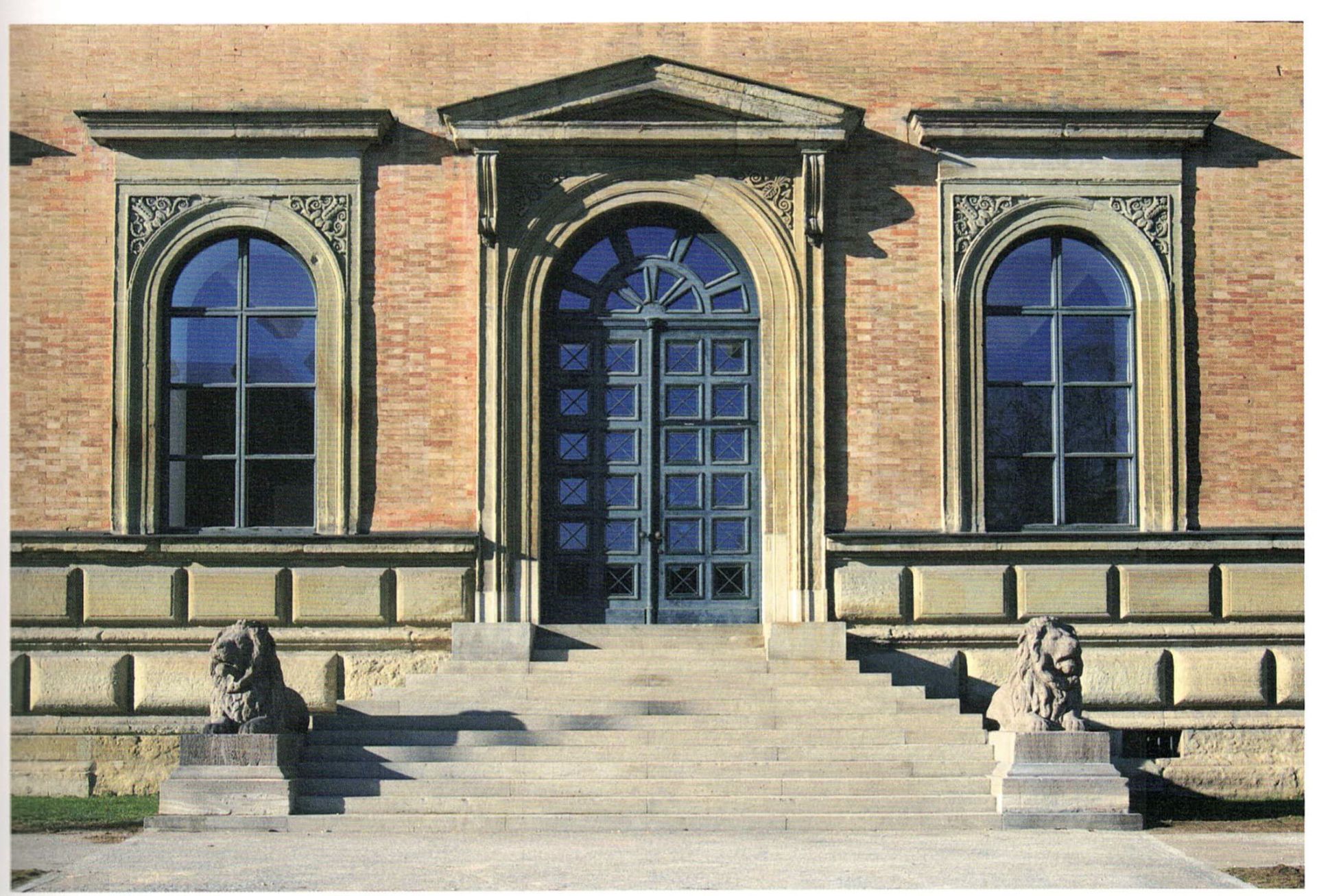 Leo von Klenze, Osteingang der Alten Pinakothek - Ernst von Siemens ...